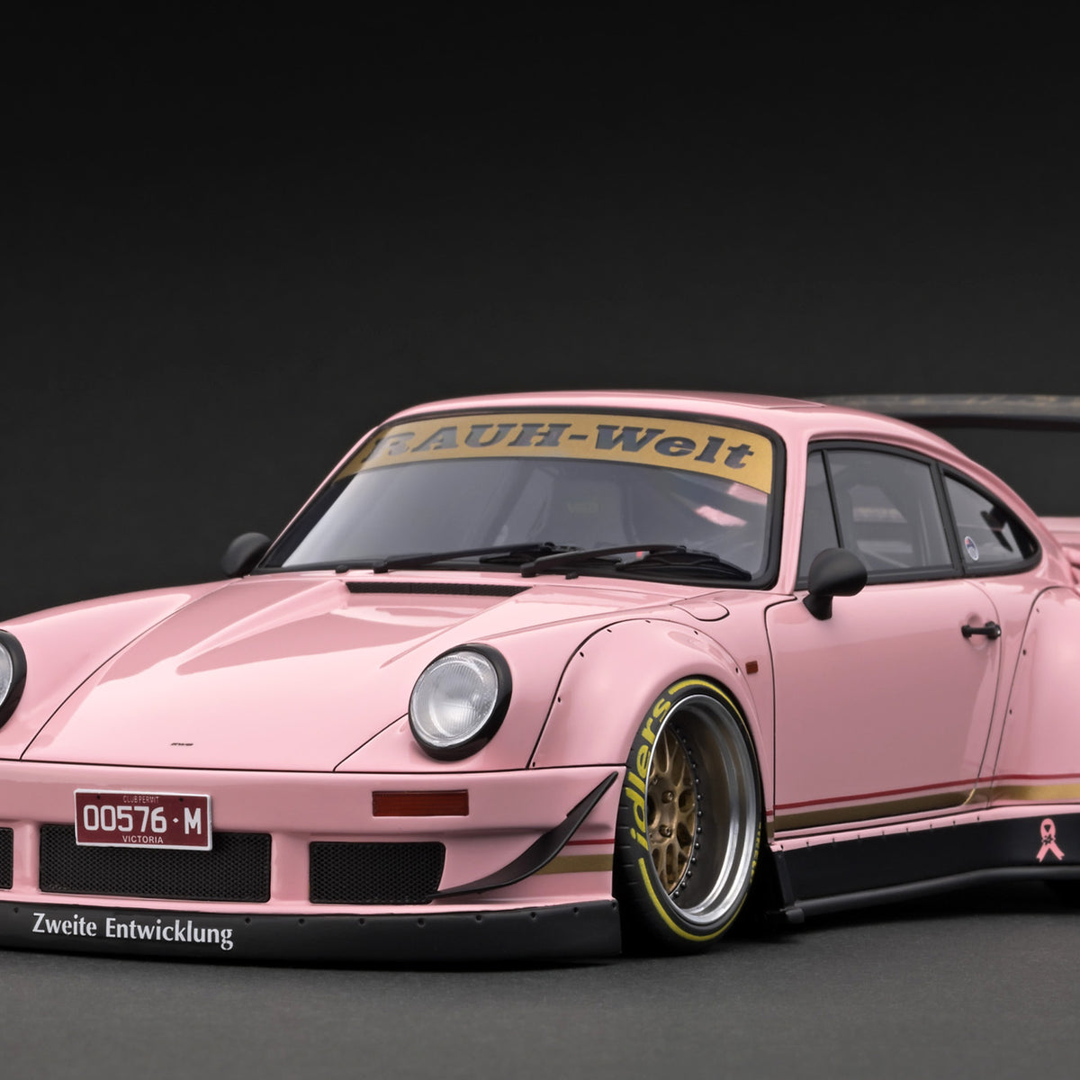 Ignition Model 1:18 Porsche 930 RWB in Pink – Model Cars Houston