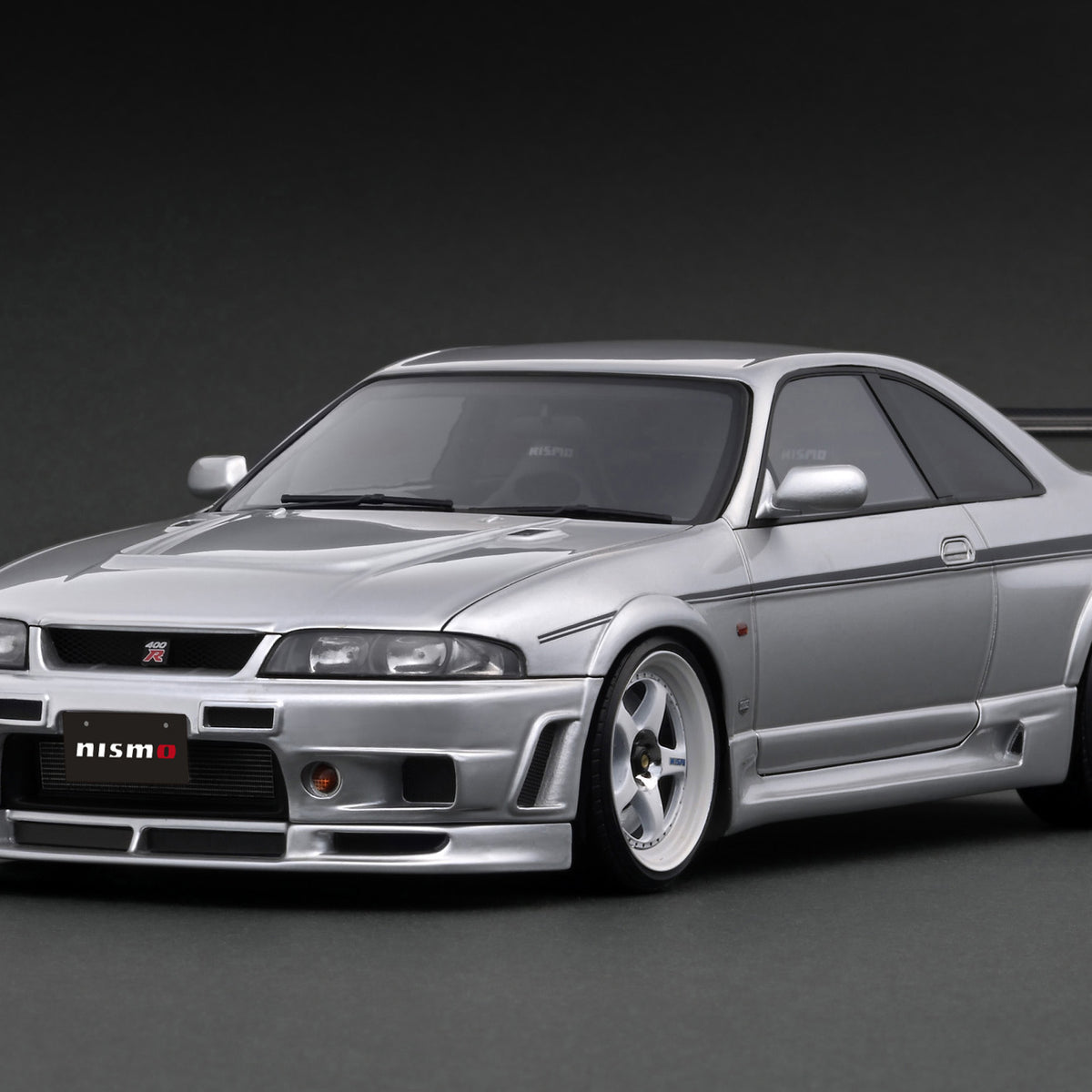 Ignition Model 1:18 Nissan Skyline (R33) GT-R NISMO 400R in Silver ...