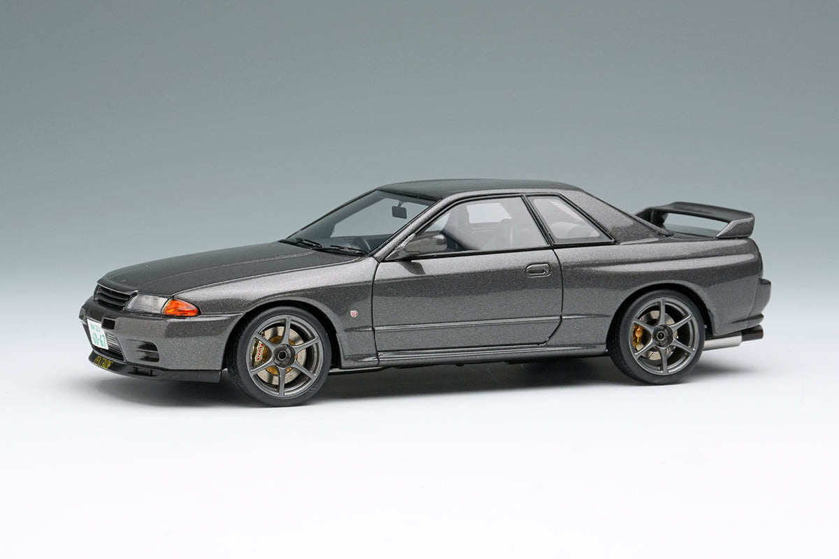 Make Up Co., Ltd / Eidolon 1:43 Nissan Skyline GT-R (BNR32) by Hiroshi ...