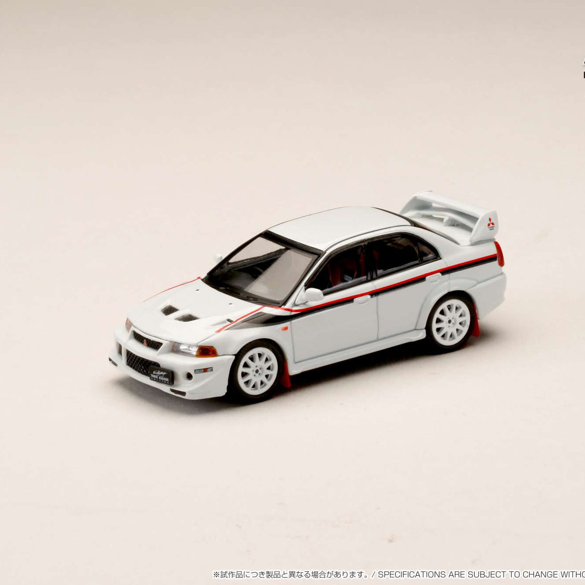 Hobby Japan 1:64 Mitsubishi Lancer GSR EVO 6 (T.M.E.) 2000 with Mud Fl ...