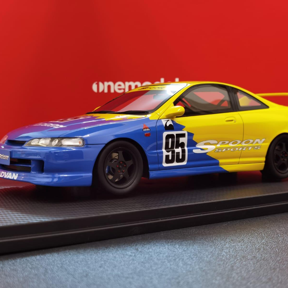 One Model 1/18 Honda Integra (DC2) Type R Spoon Sports – Model Cars Houston