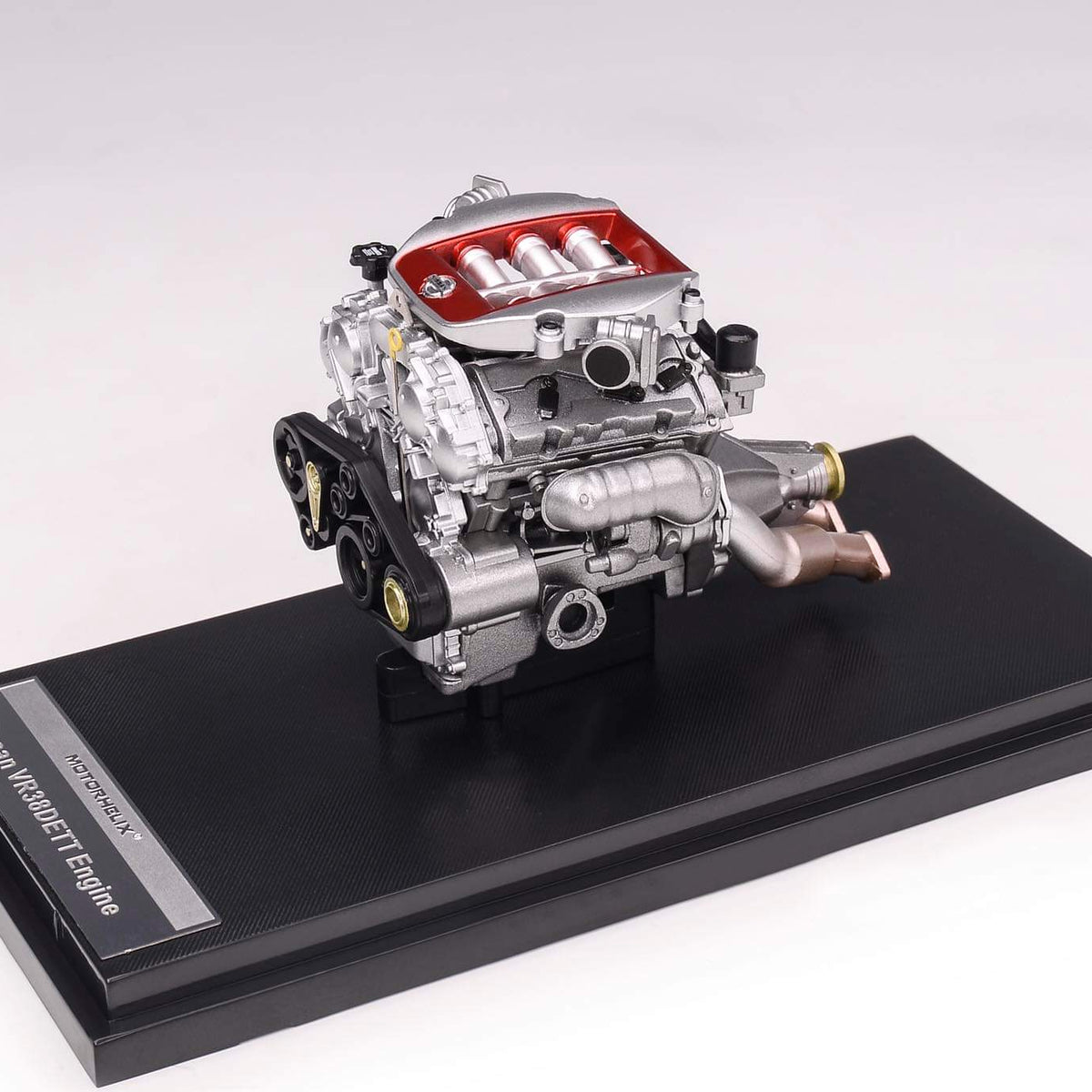 MotorHelix 1:18 Nissan VR38ETT Engine Display – Model Cars Houston