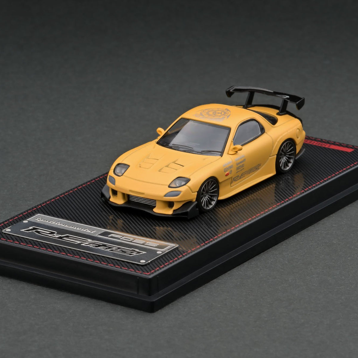 Ignition Model 1:64 Mazda RX-7 FD3S RE Amemiya Matte Yellow – Model Cars Houston