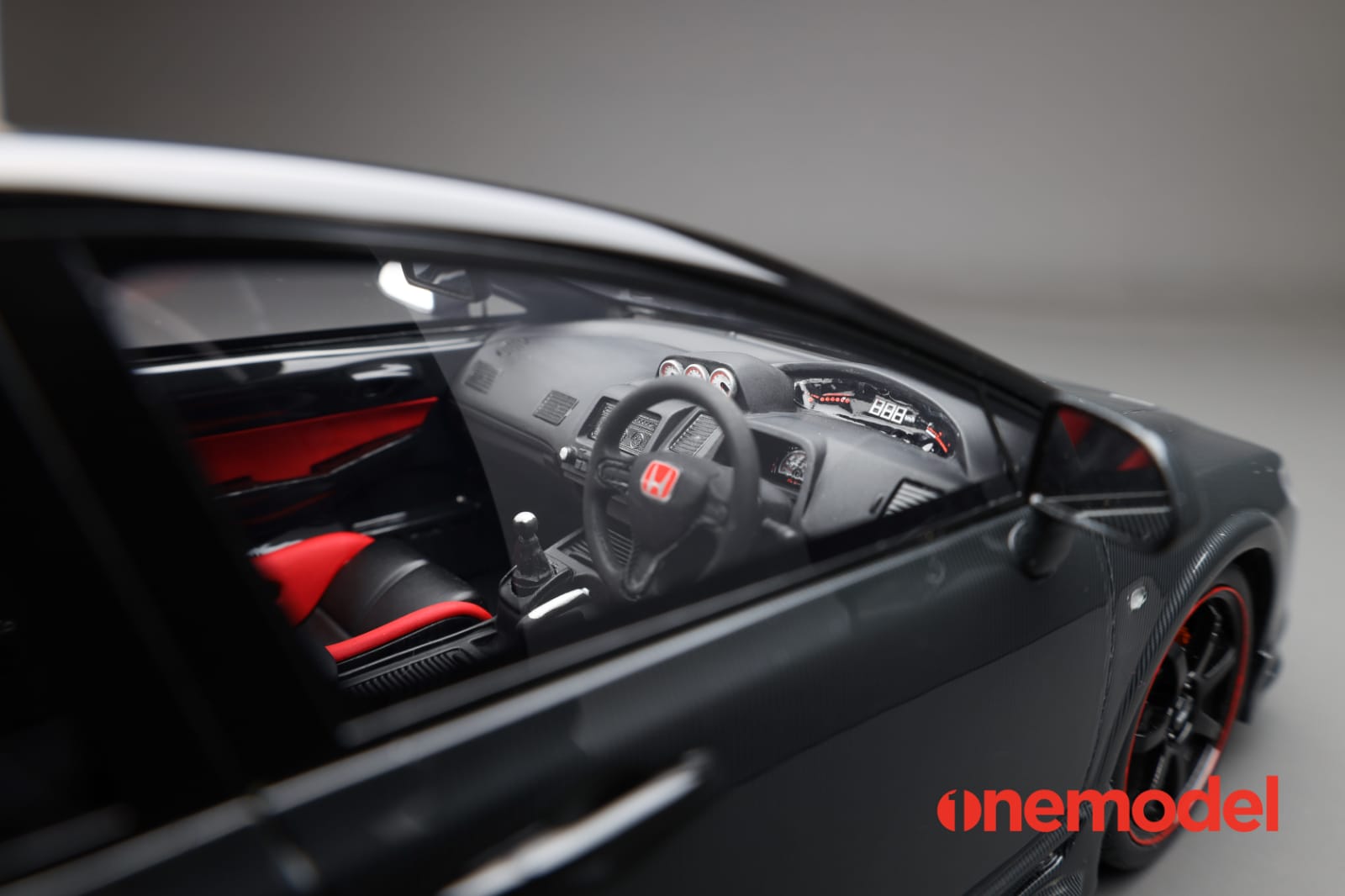 One Model 1:18 Honda Civic FD2 Mugen RR Advanced Concept in Black / Ca